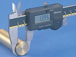 Mitutoyo Blade Type Caliper 0-150 mm (573-134-20) | BergEng.com